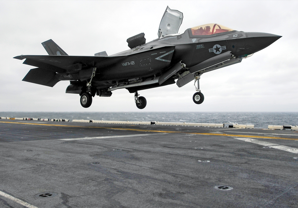 [2020년 8월호] 일본, 경항모 개조 착수, F-35B도 42대 구매