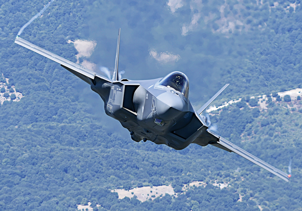 [2023년 1월호] Italian Hawks